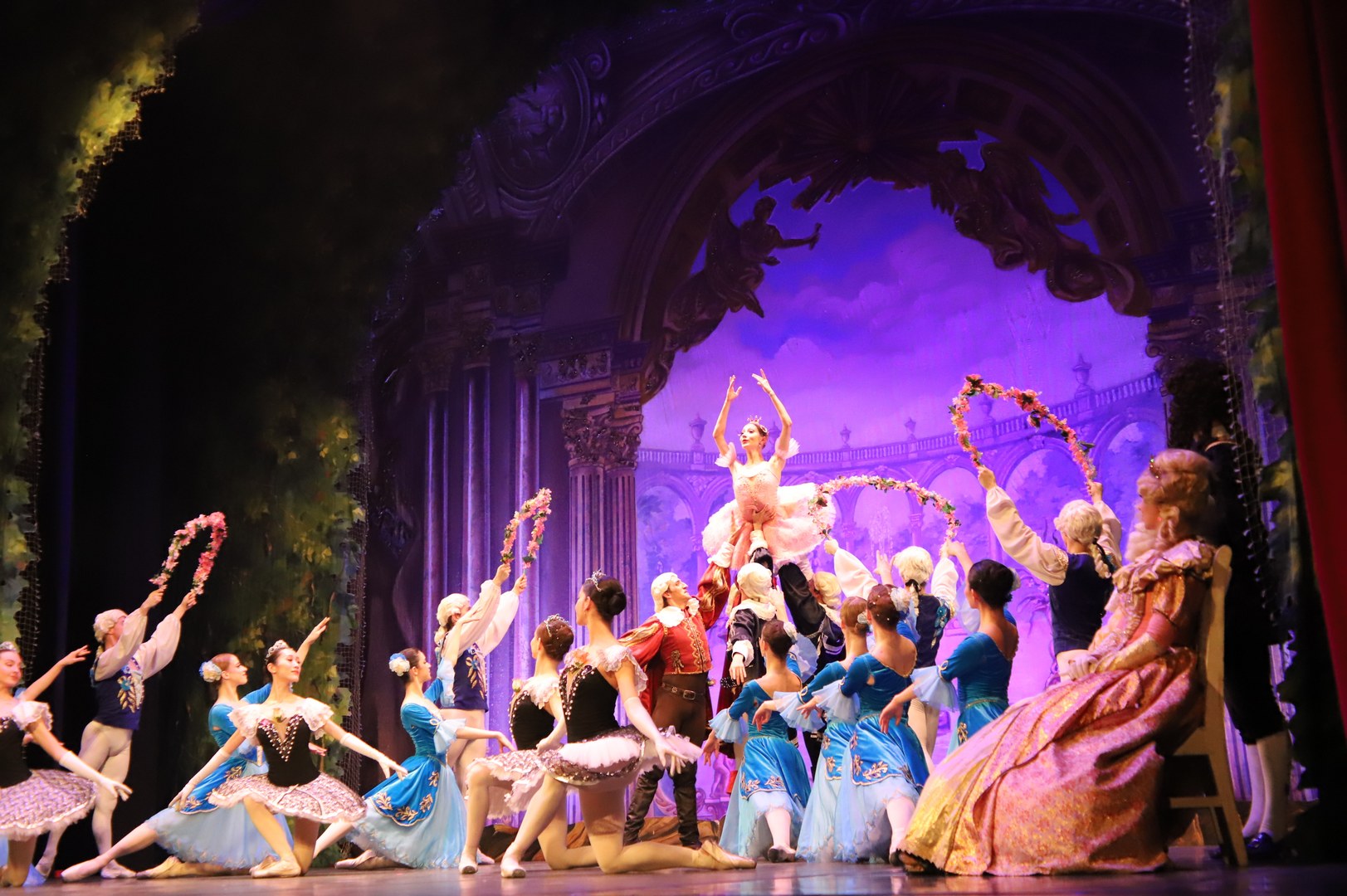 La Bella Durmiente del Ballet de Kiev cautiva al público de Manzanares ...